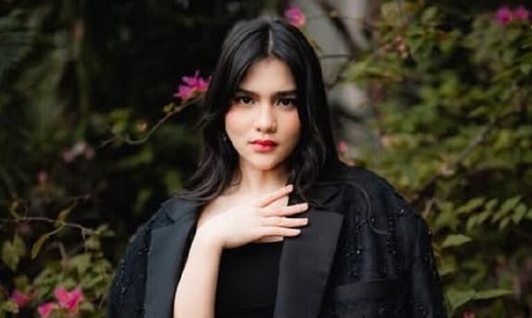 Profil Davina Karamoy Lengkap: Biodata, Agama, Karier, Kisah Asmara dan Fakta Unik