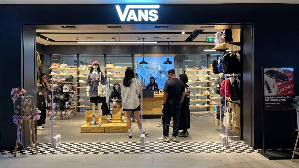 Vans Perkuat Jangkauan di Bandung: Pembukaan Toko ke-38 di 23 Paskal