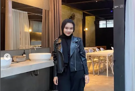 Kisah Inspiratif Risa Husnu Alfiah: Mojang Bandung Penakluk Gunung