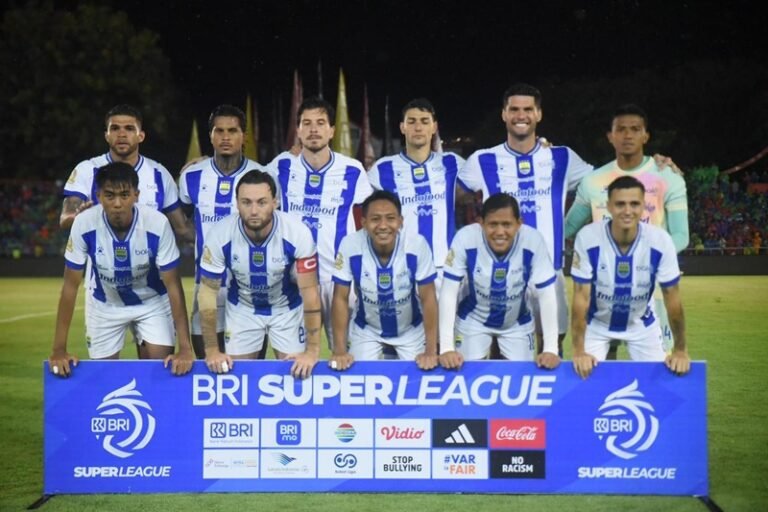 Persib Naik Kelas! Maung Bandung Resmi Kantongi Lisensi AFC, Siap ...